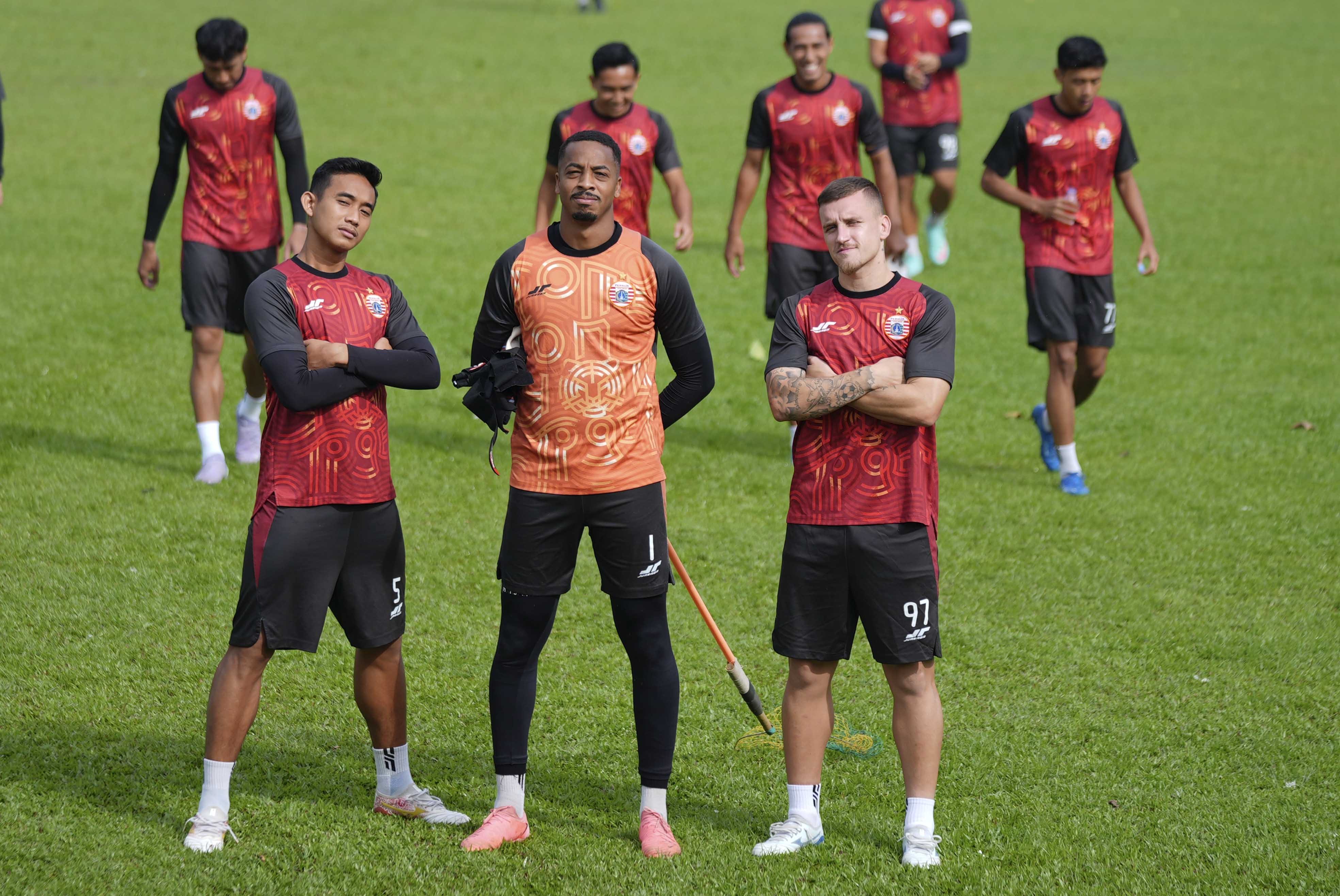 REVIEW PERSIB VS PERSIJA: BANYAK HAL YANG HARUS DIPERBAIKI DAN DIANALISA