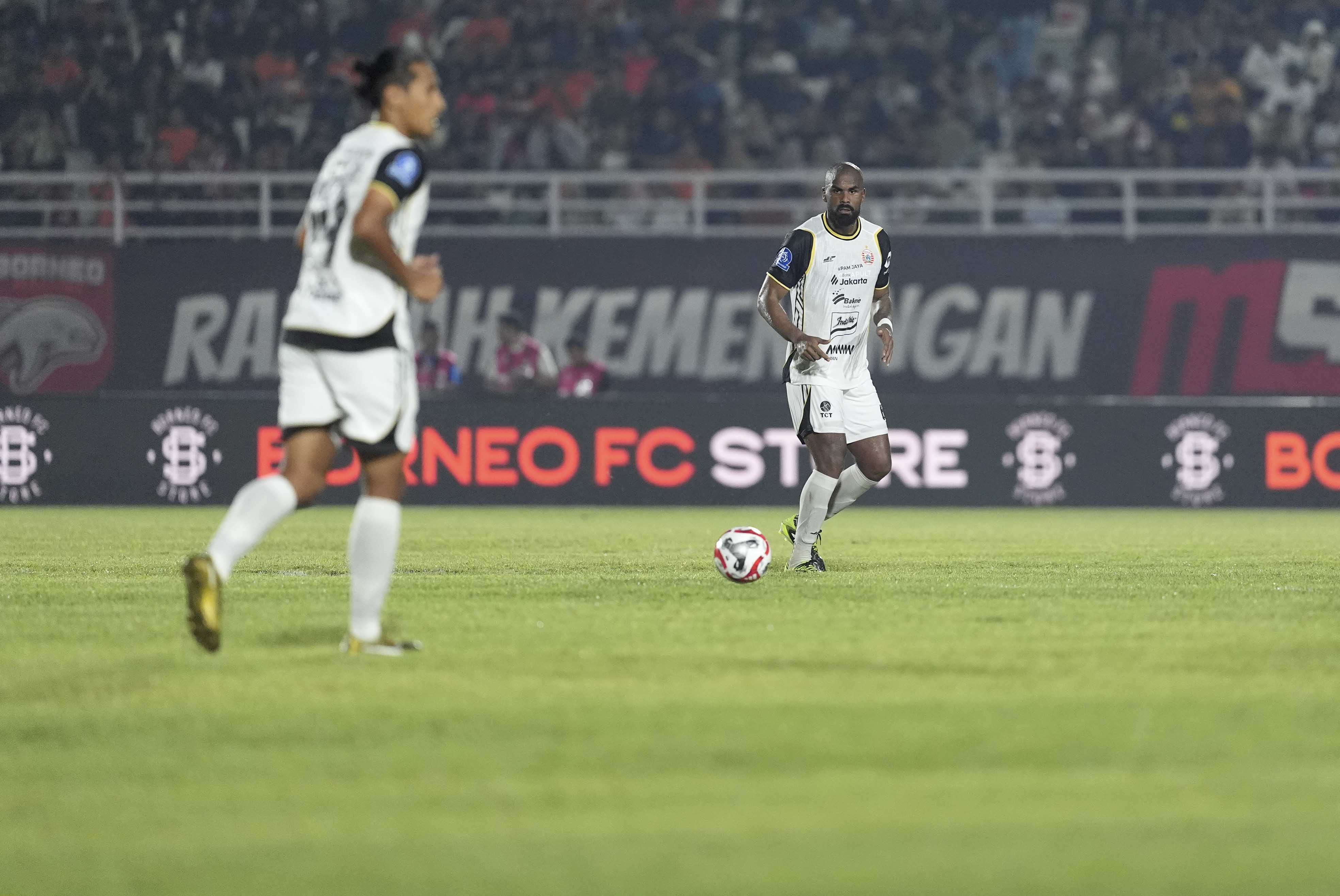 REVIEW PERSIB VS PERSIJA: BANYAK HAL YANG HARUS DIPERBAIKI DAN DIANALISA