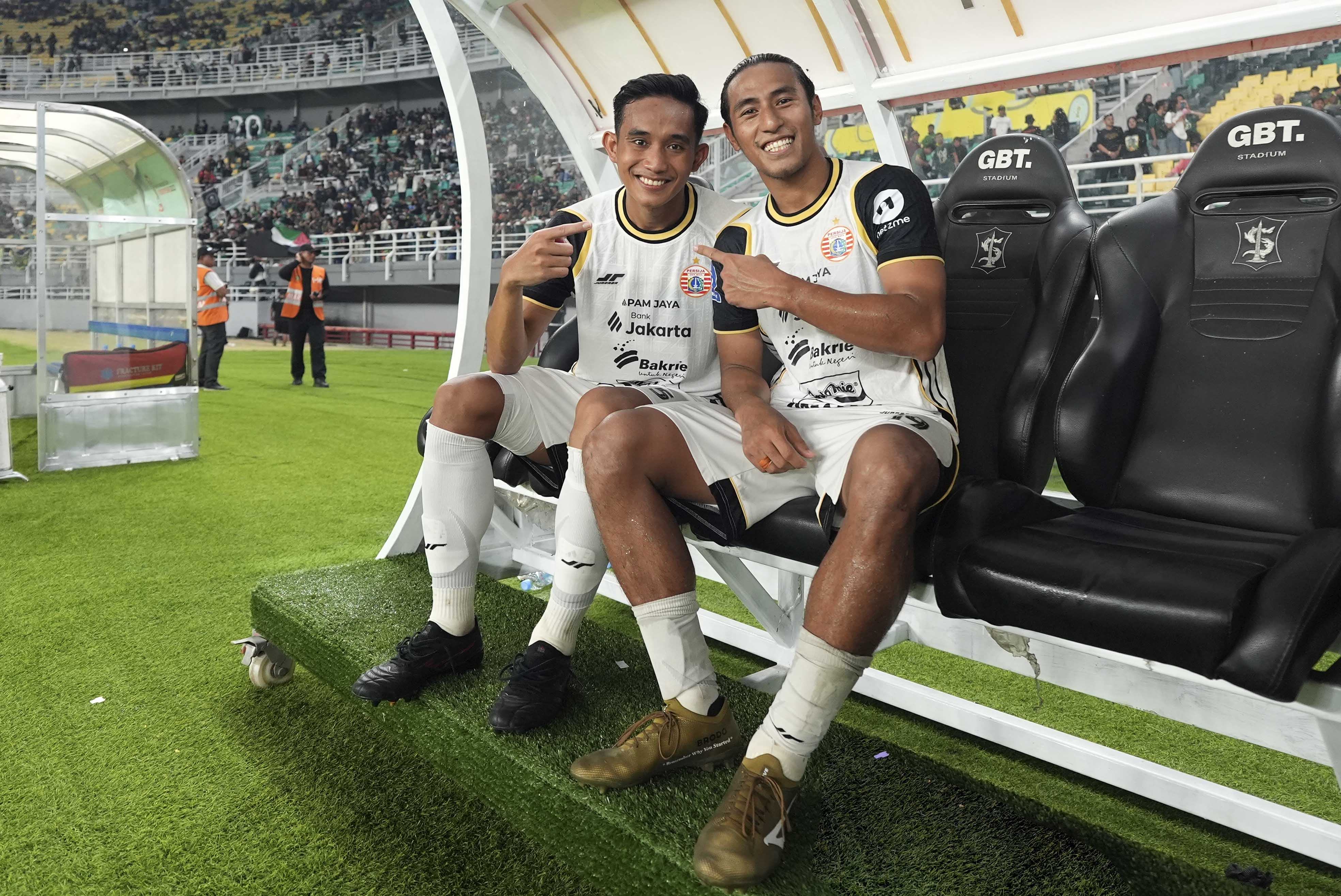 REVIEW PERSIJA VS PERSIB: HARUS TERUS PERBAIKI DIRI