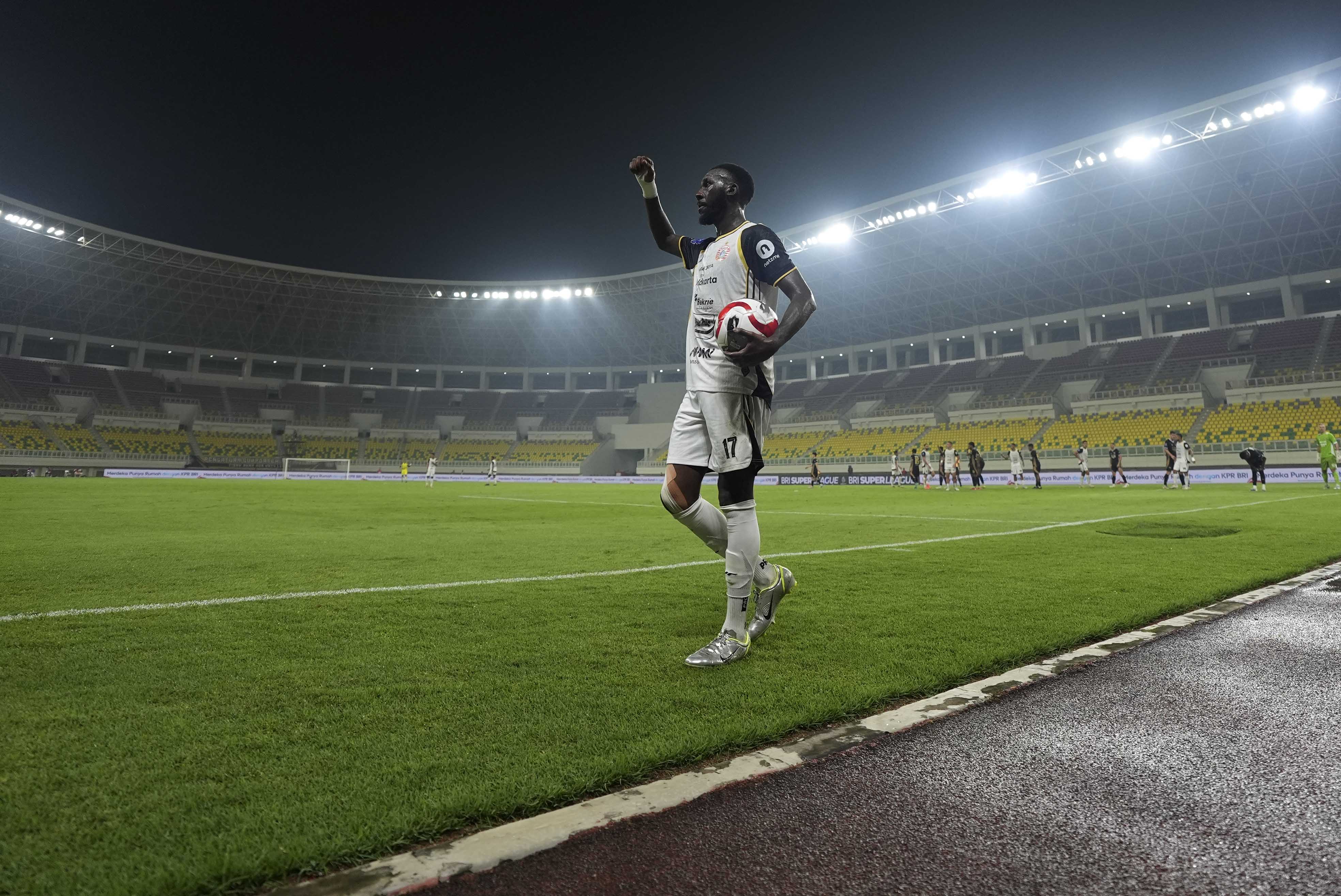 REVIEW PERSIJA VS PERSITA: AWAL YANG MENGGEMBIRAKAN DI JAKARTA