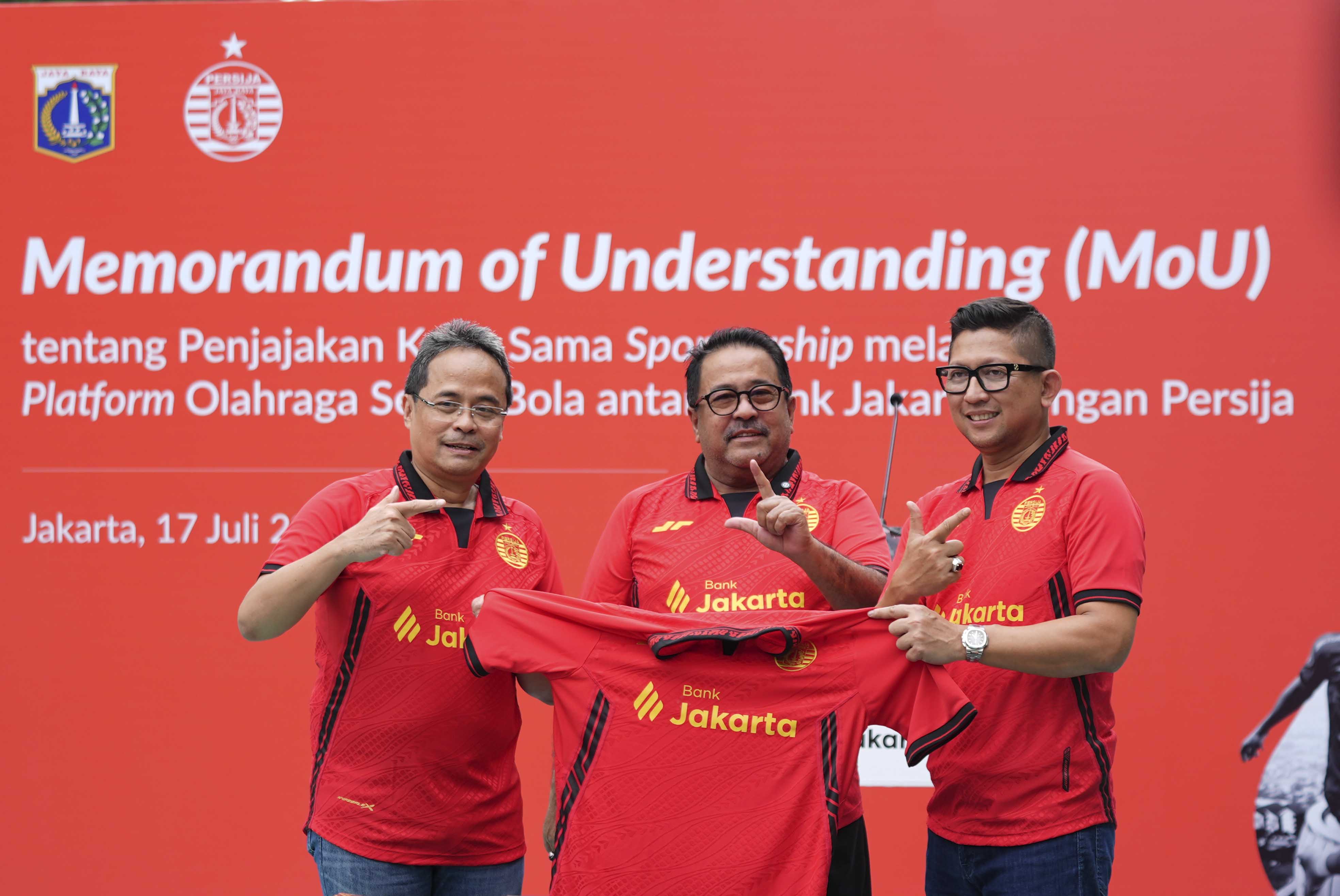 PERSIJA DAN BANK JAKARTA: MENGHIMPUN ASA, MEWUJUDKAN IMPIAN