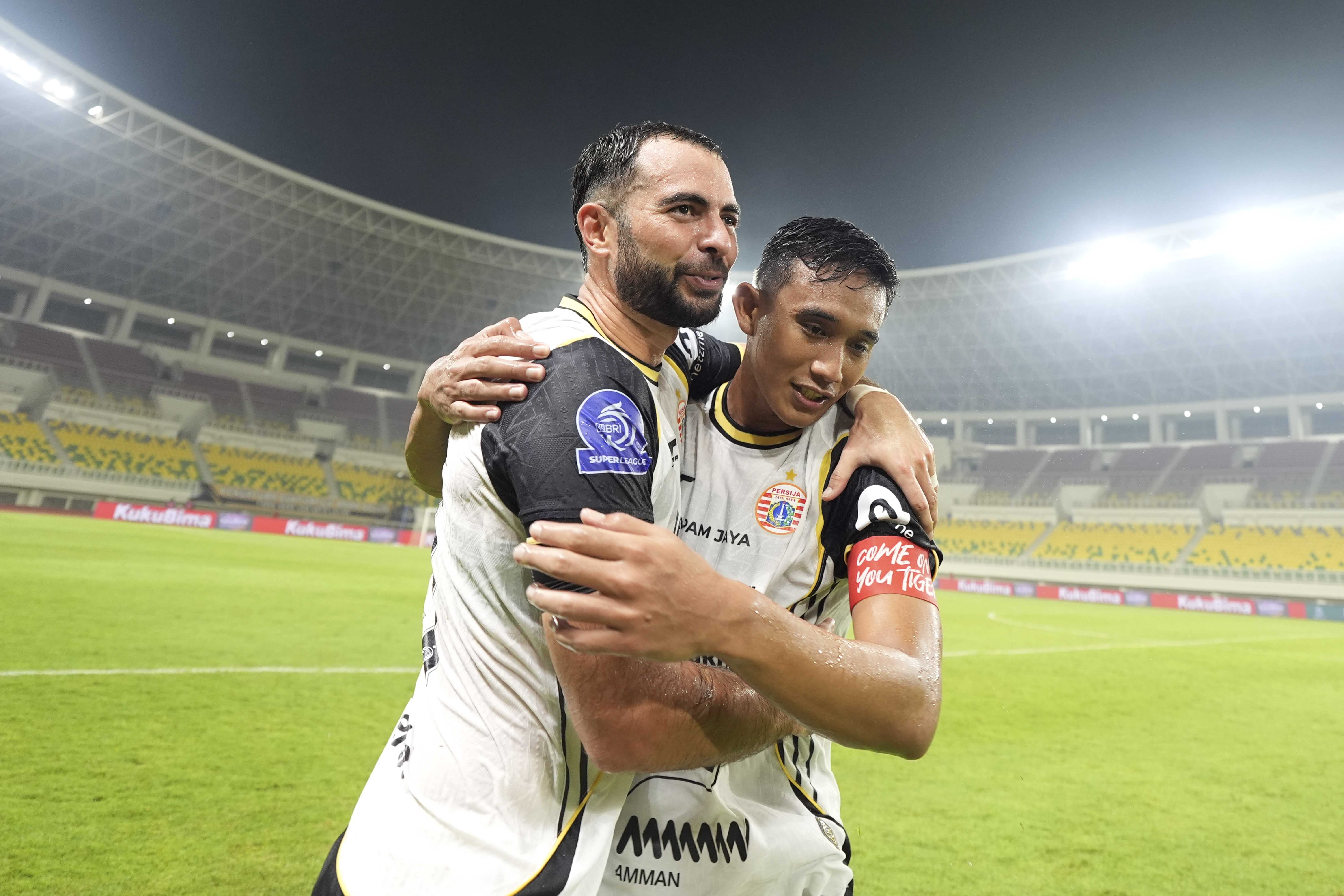 REVIEW PERSIJA VS PERSITA: AWAL YANG MENGGEMBIRAKAN DI JAKARTA