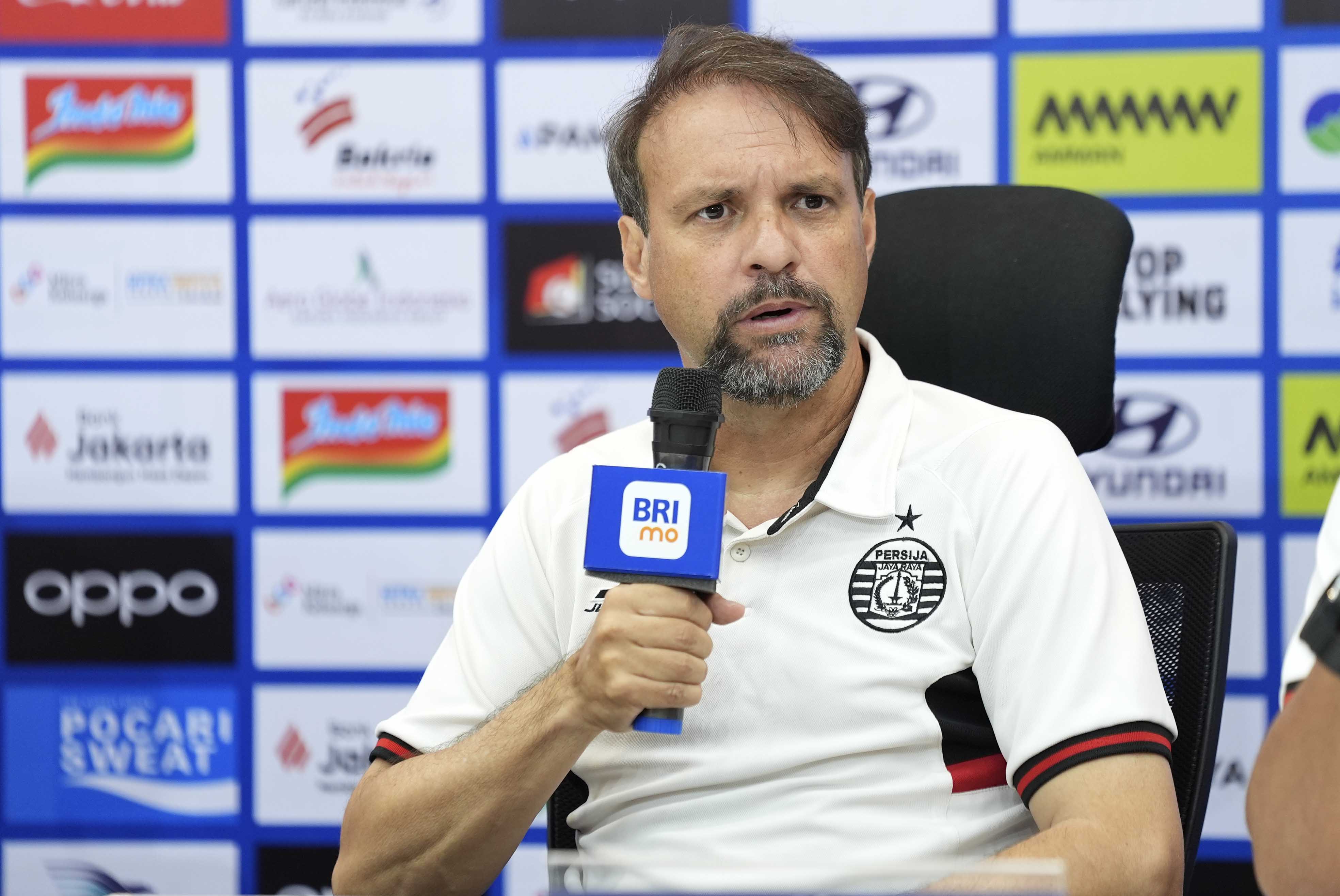 REVIEW PERSIJA VS PERSITA: AWAL YANG MENGGEMBIRAKAN DI JAKARTA